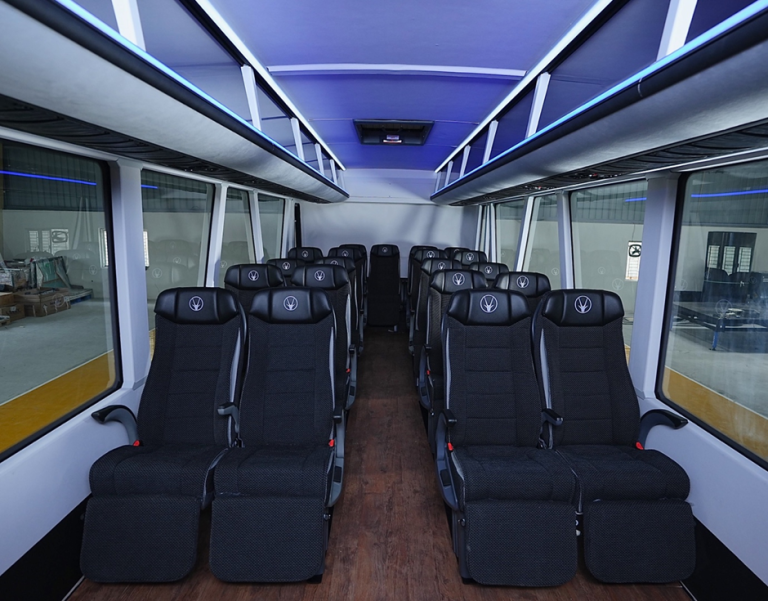 Blackbuck eV introduces its 3-axle electric bus named ELON 3X • EVreporter